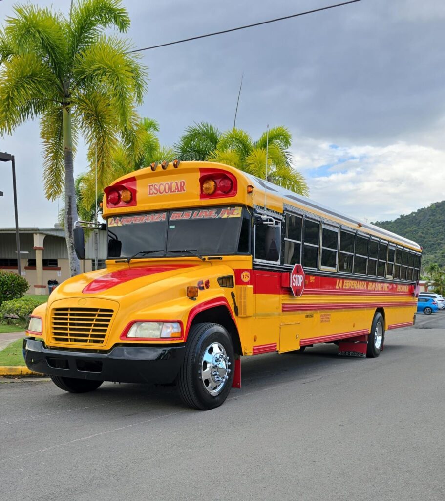 Excursiones y Turismo en PR - La Esperanza Bus Line